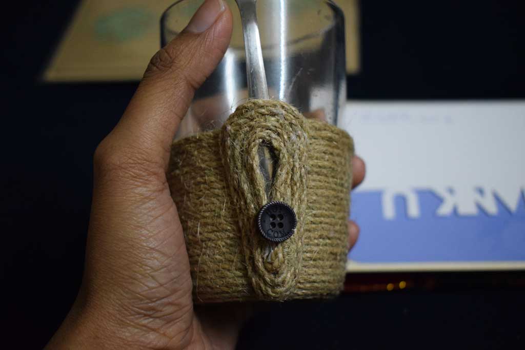 HOT COFFEE MUG COVER – OoshyBooshy