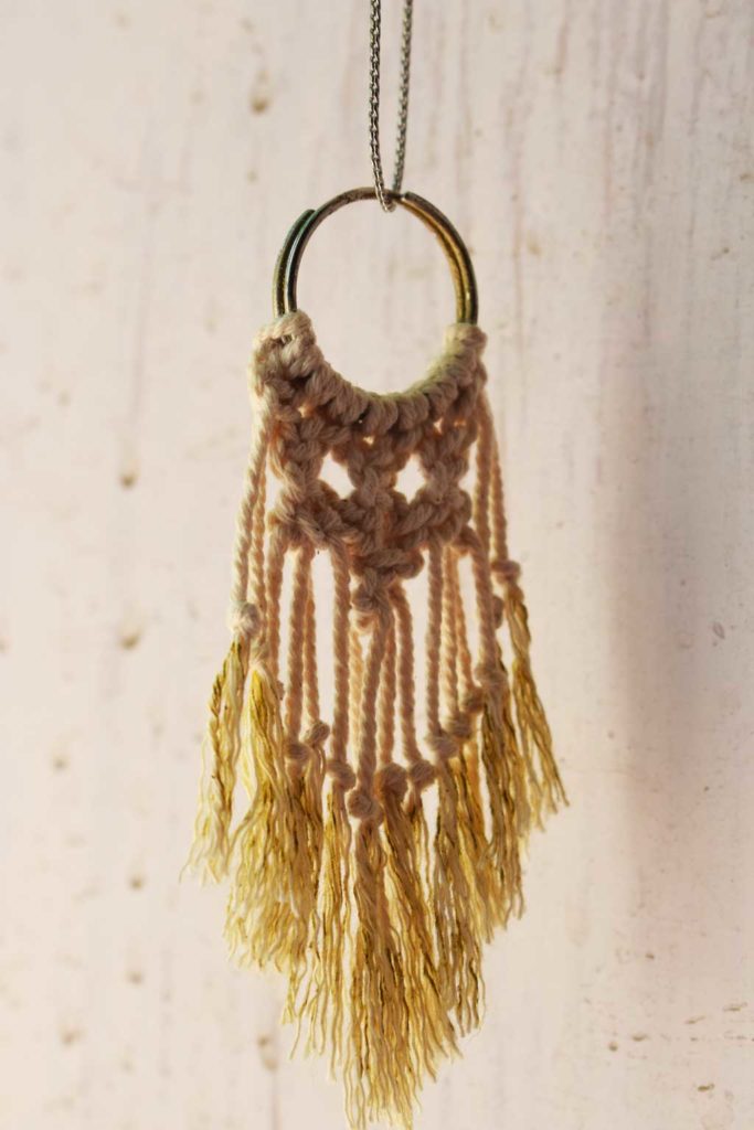 HOW TO MAKE SIMPLE MACRAME NECKLACE – OoshyBooshy